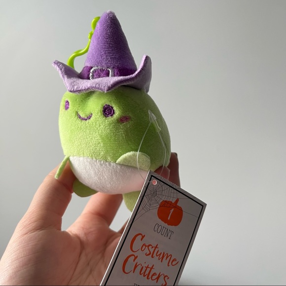 Target | Accessories | Target Halloween Frog In Witch Hat Keychain ...